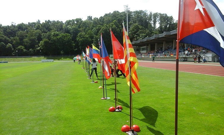 Els Esbufecs tornen del mundial de Retrorunning d'Alemanya amb 12 medalles